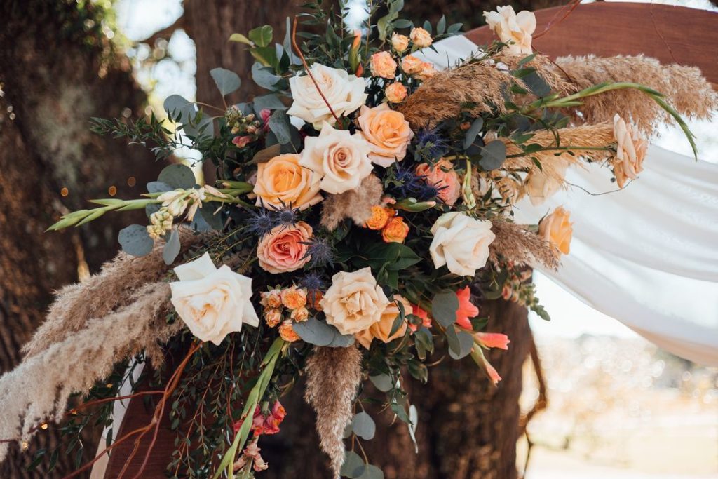 Our Favorite Flowers for a Fall Wedding - Pine Lake Ranch
